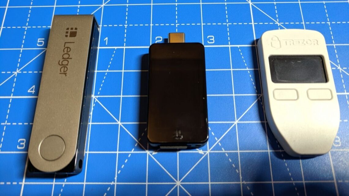 BitBox02 Review : Best Hardware Crypto Wallet? - CryptoSeptic